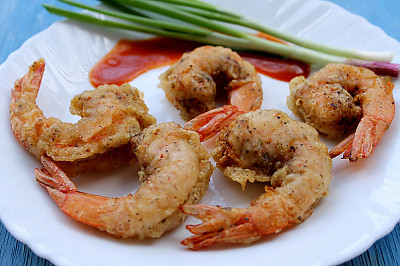 Battered prawns store
